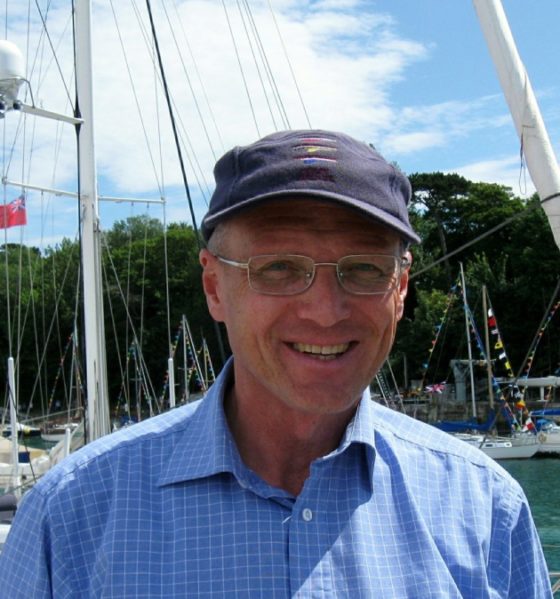 Boat builder makes cruiser for naval architect who designed Royal barge ...