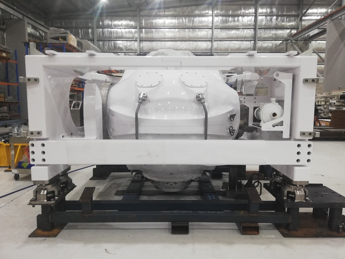 Damen para ajustar o giroestabilizador VEEM ao Naviera Integral FCS