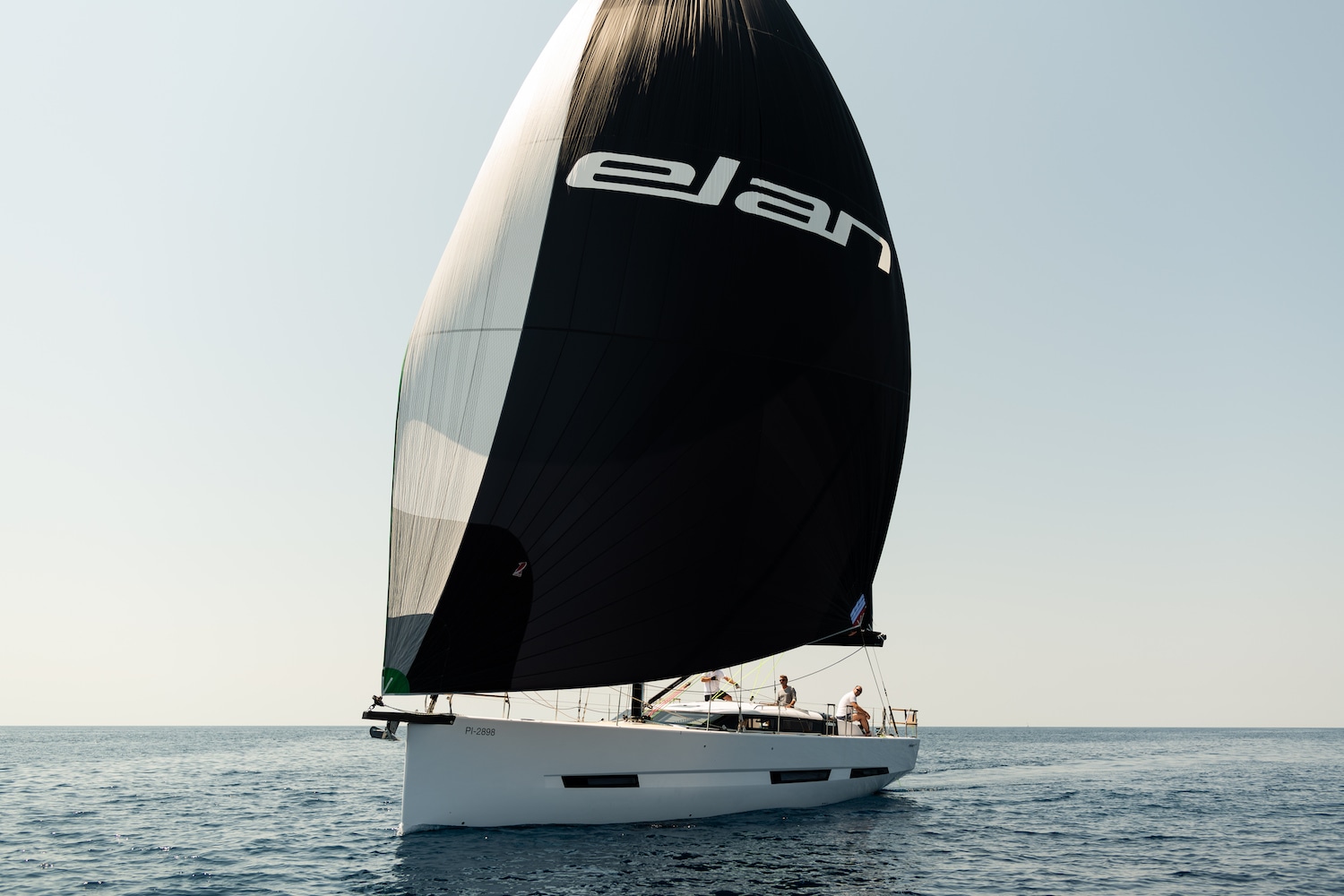 Elan fleet heads to SIBS