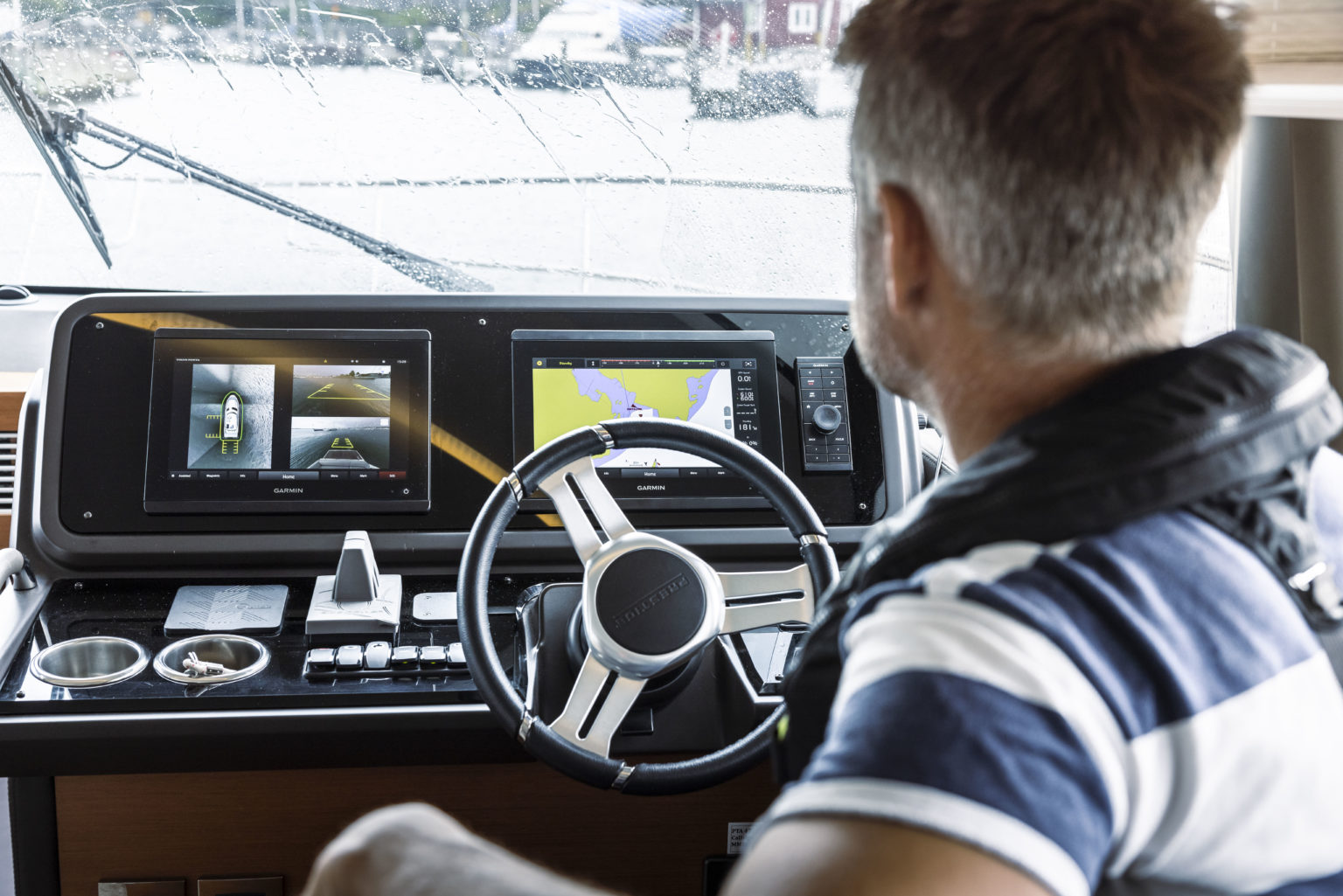 Makkelijker aanmeren dankzij samenwerking tussen Volvo Penta en Garmin