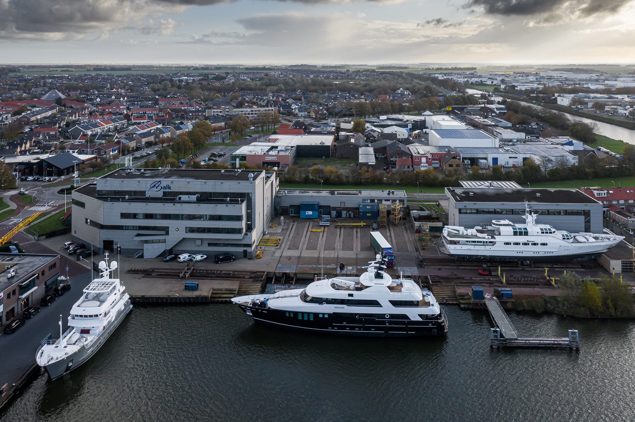 Hong Kong investor acquires Dutch superyacht yard