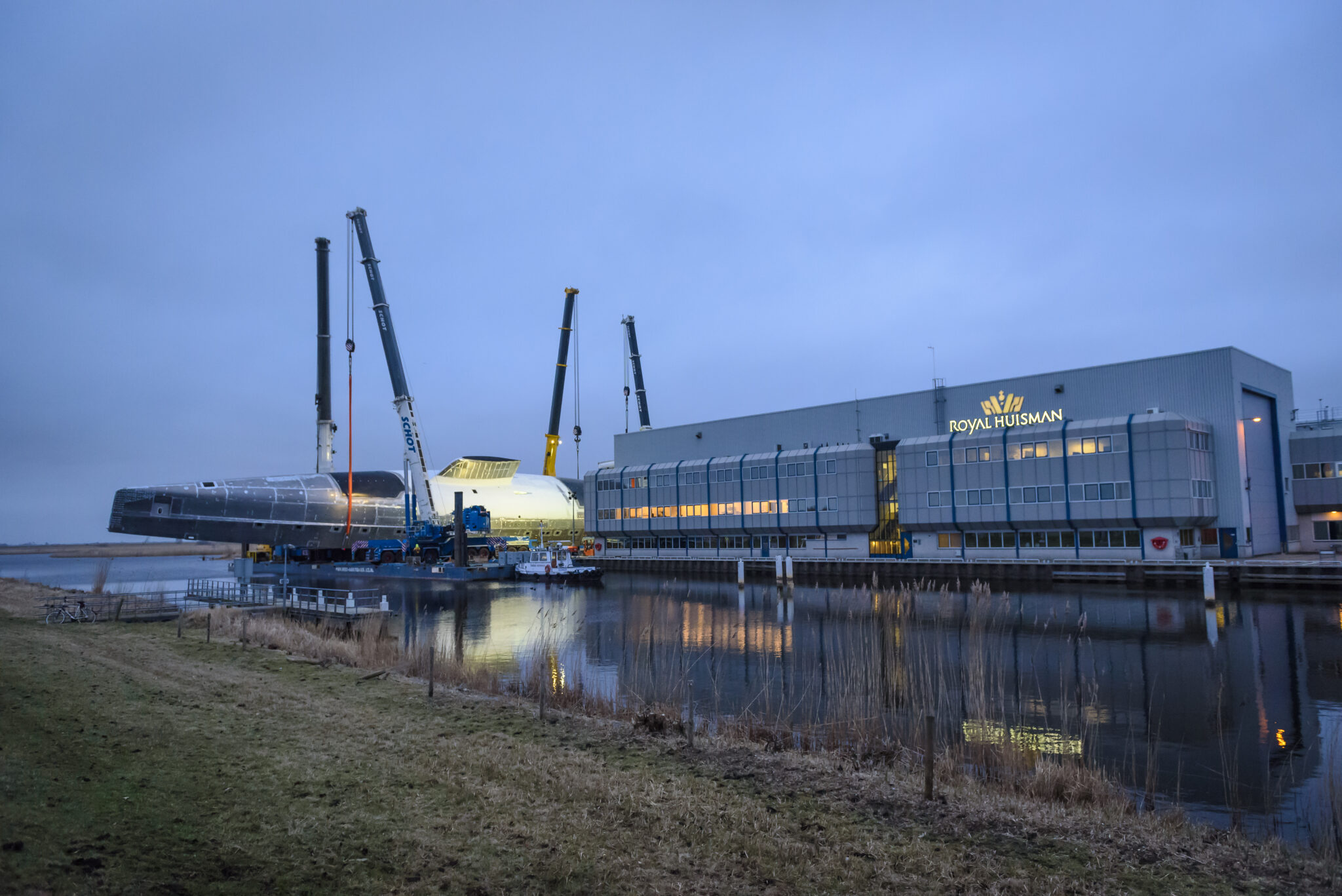 Royal Huisman to build world's largest sloop