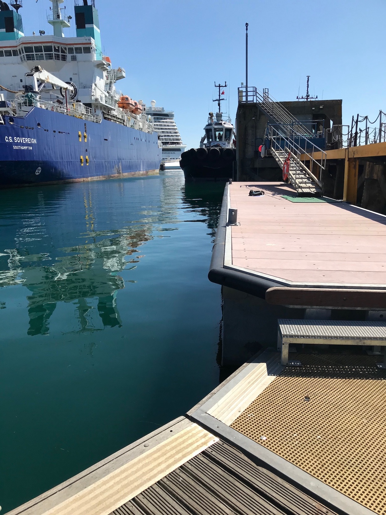 All-weather workboat berthing solutions at Seawork