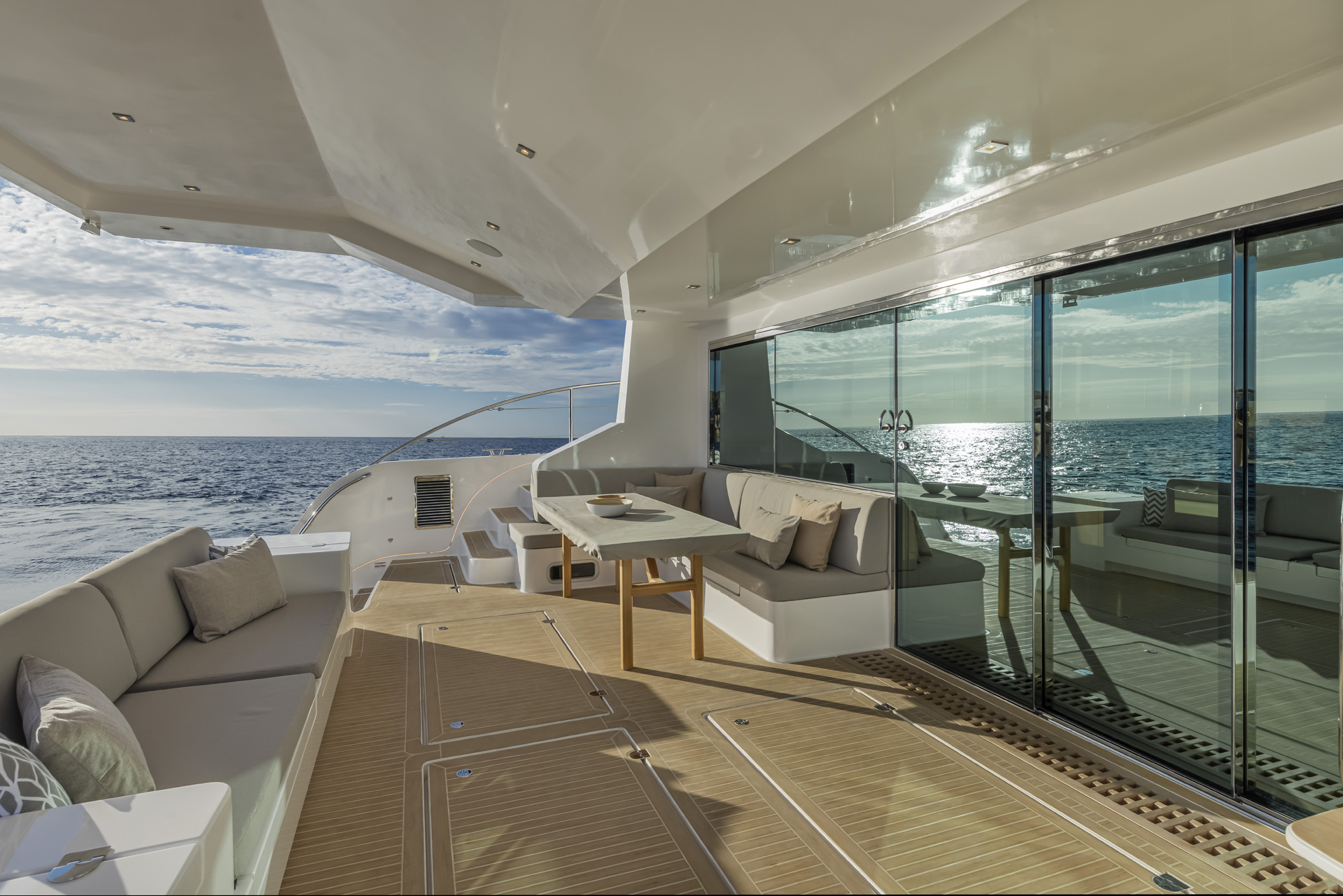 New Silent Tender to make Cannes debut alongside Silent 60 with kite wing