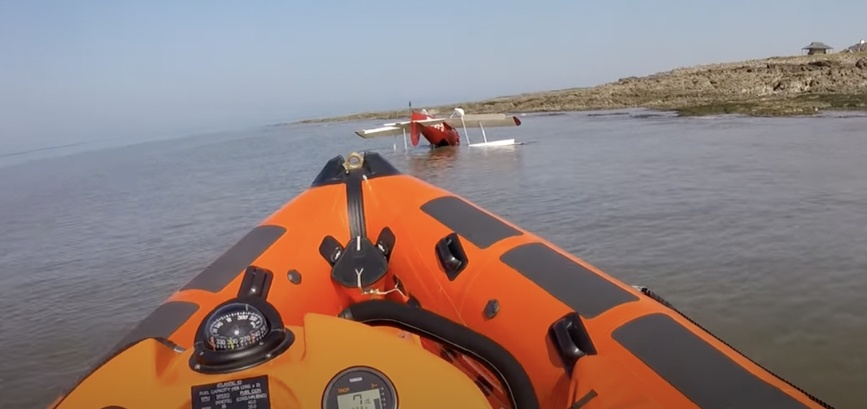 Video: Pilot makes miraculous escape after ditching plane off Welsh coast