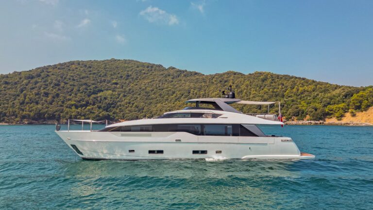 Sanlorenzo SL90A on display at boot Düsseldorf 2024 - Marine Industry News