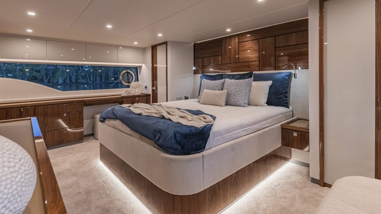 SCIBS 2024: Riviera debuts flagship 6800 Sport Yacht