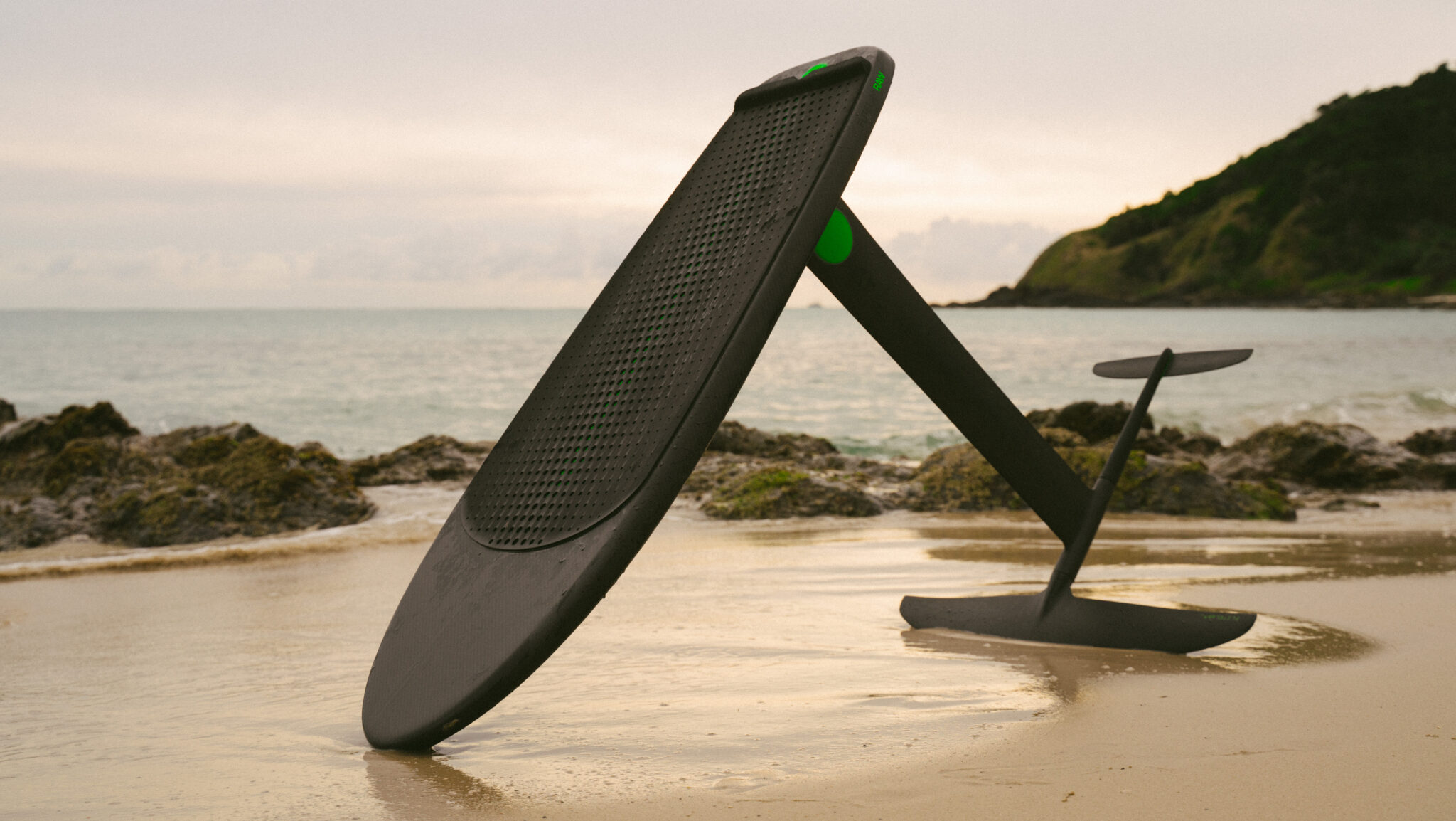 Flite launches Flitelab* range of foil boards