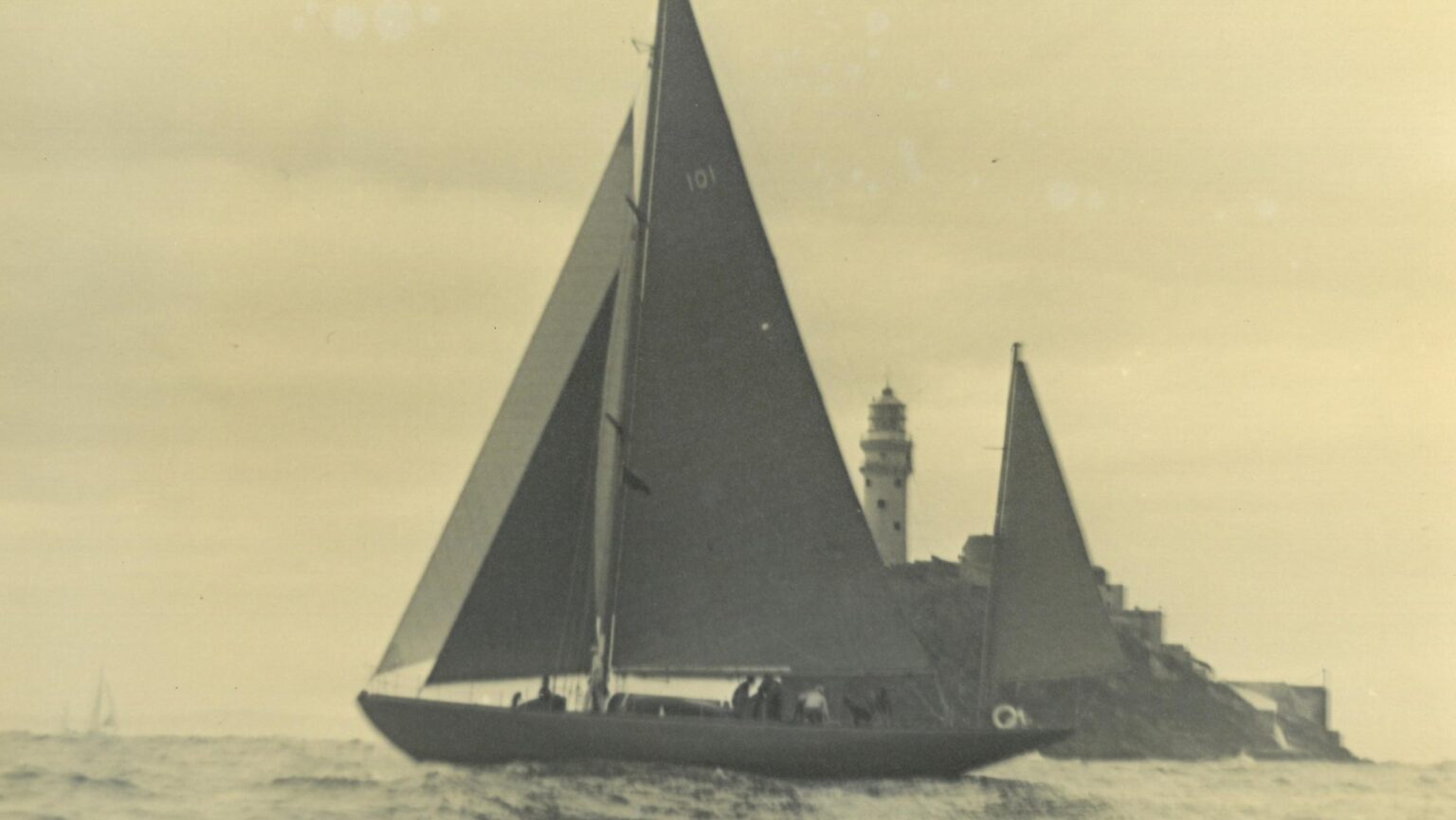 Rolex Fastnet Race 2025 celebrates 100 years of offshore racing
